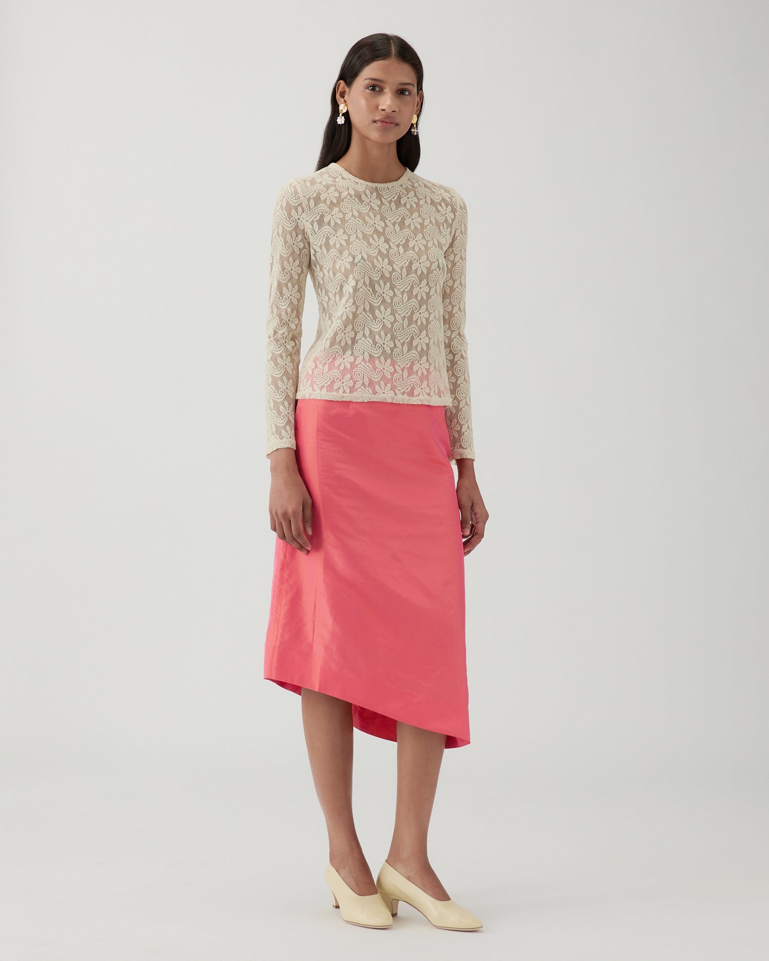 Bibi Top Floral Lace Cream – REJINA PYO